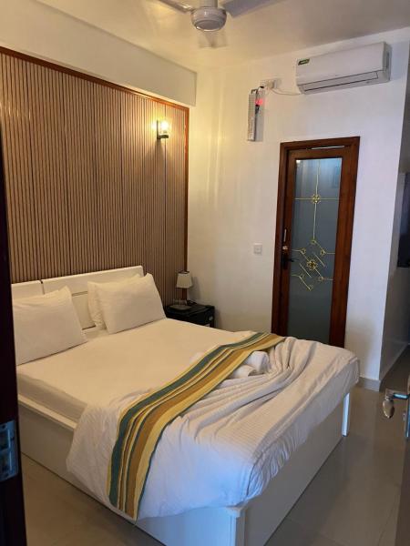 Naaboli Inn - Malé
