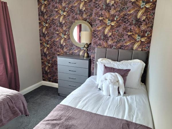 Fieldside House - Scarborough