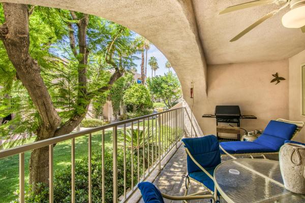 Deauville Comfort In Downtown Ps - Palm Springs, CA