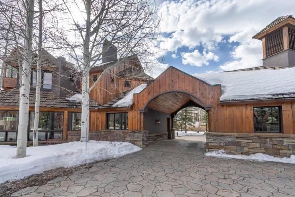 Spacious Telluride Retreat With Private Hot Tub - Telluride, CO
