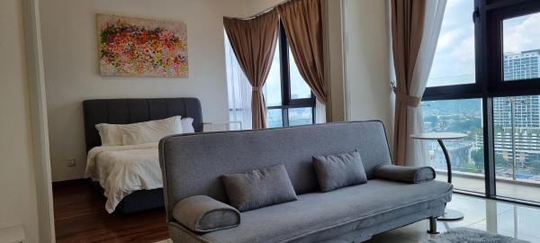 Pj Um Pacificstar Suite 2-3pax By Dingding -