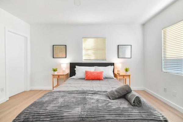 Stylish Studio Near Miami Relevant Spots - Miami Gardens, FL