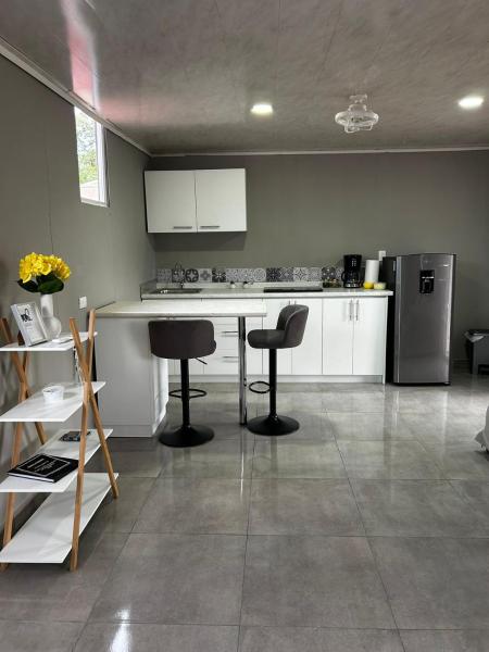 Apartamento Einoah - Limon