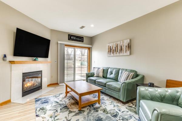 Lake Mills Retreat 1 Mi To Beaches And Dining! - Deerfield, WI