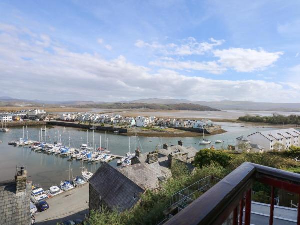 Captain's Rest - Harlech