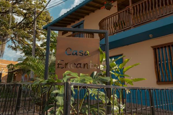 Hotel Casa Encanto Jardín - 哈爾丁