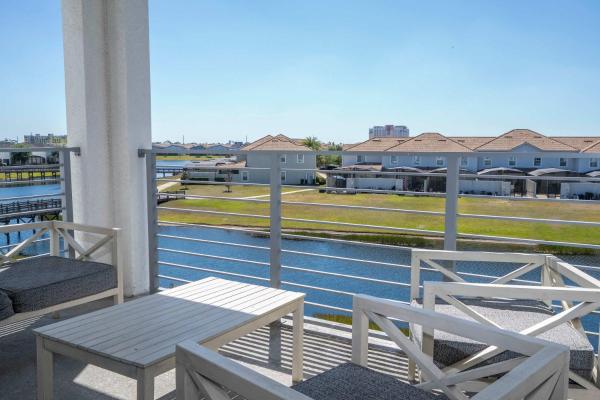 Gorgeous 2bd Close To Disney At Storey Lake Resort - Orlando, FL