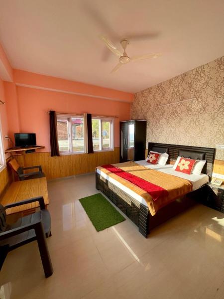 Hotel Shimla Hills - Shimla