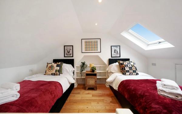 Cozy 3 Bed Watford - Watford