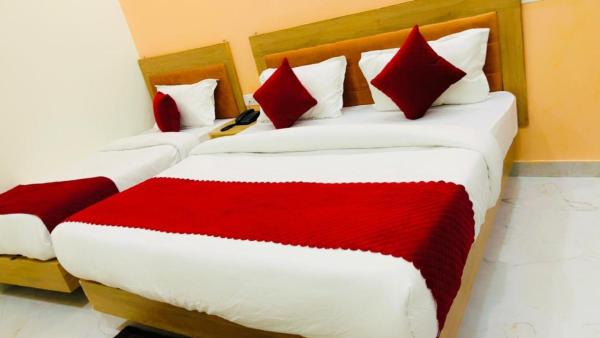 Hotel The Rise At Delhi Airport - New Delhi