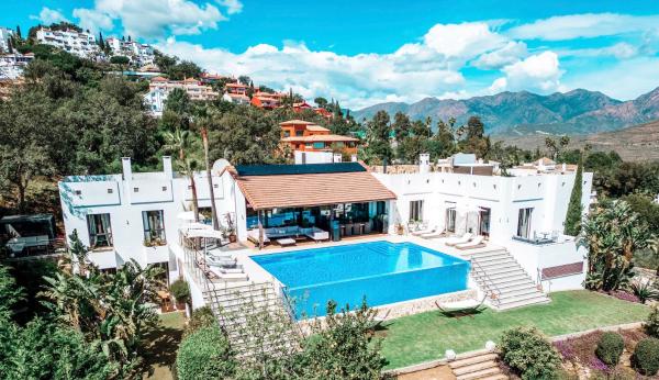 Luxury Boutique B&b Villa Prana - Adults Friendly, Pool, Serenity Near Marbella - Marbella