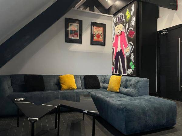 Resilets - The Monopoly Apartment - Large 4 Bedroom - Morpeth