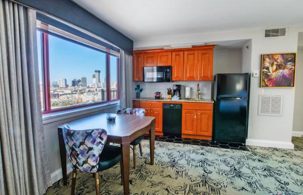 Club Wyndham Avenue Plaza - New Orleans, LA