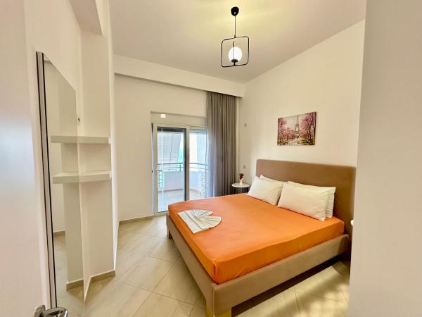 Sun Beachfront Apartments - Sarandë