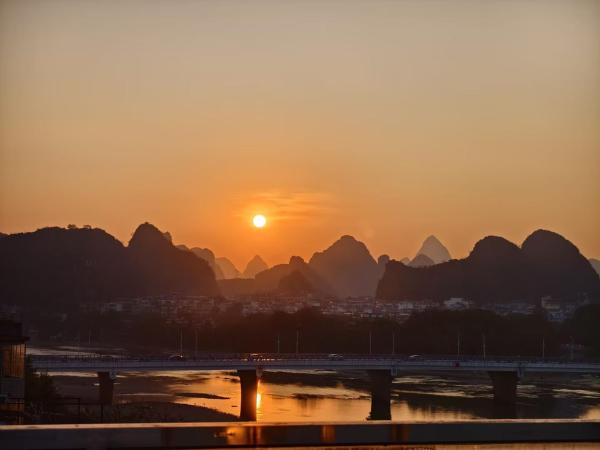 Cozy Li Riverside Inn - Guilin