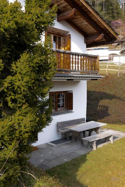 Haus 2 - Gemütliches 5 Zimmer Haus In Ruhiger Wohngegend Mit Garten - Laax