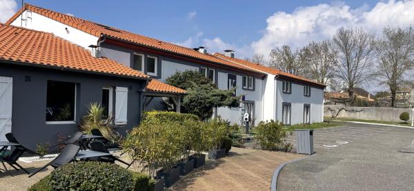 Kyriad Bordeaux Lormont - Villenave-d'Ornon