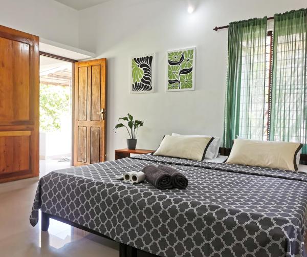 Tropical Villa - Varkala