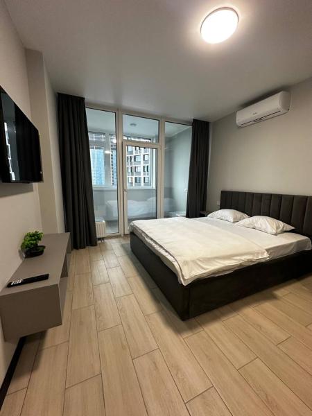 Apart Assistant On Manhattan - Kiew