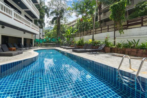 Patong Central Hostel - Karon Beach