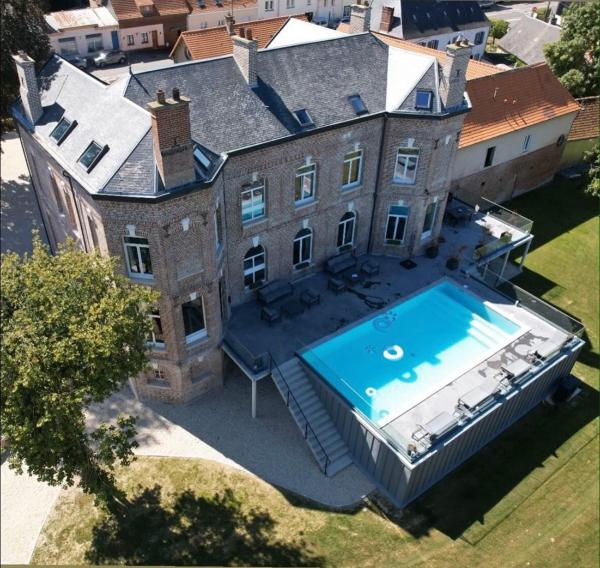 Aura Castle - Somme
