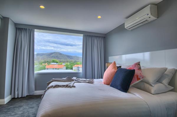 Canberra Rex Hotel -