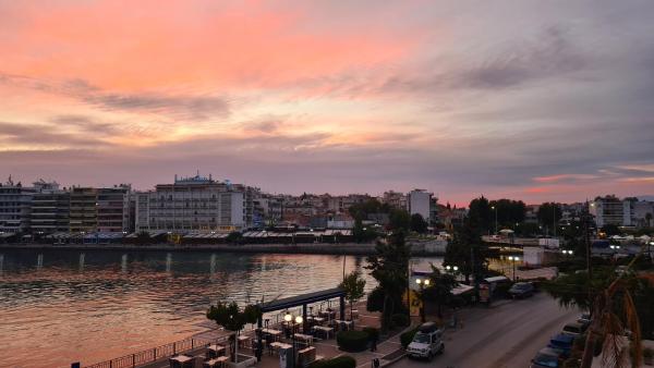 Debbie's διαμέρισμα δίπλα στο νερό ! - Халкида