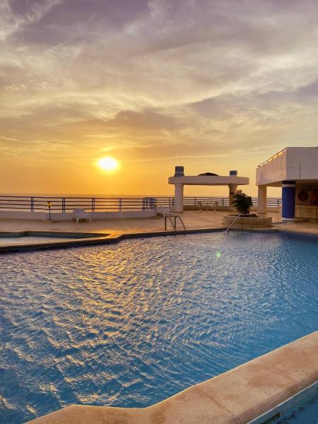 Quiet Apartment One Block From The Beach - Colombia