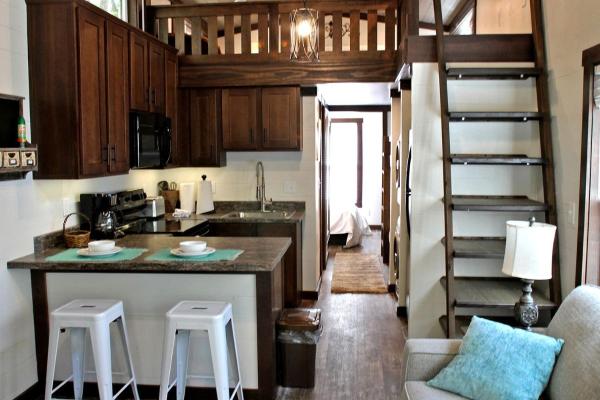 Glorious Cabin With Stunning Sights In Monteagle, Tennessee - Monteagle, TN
