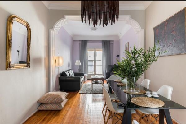 Central Apartment 4th Floor 100sq.m. - Selanik