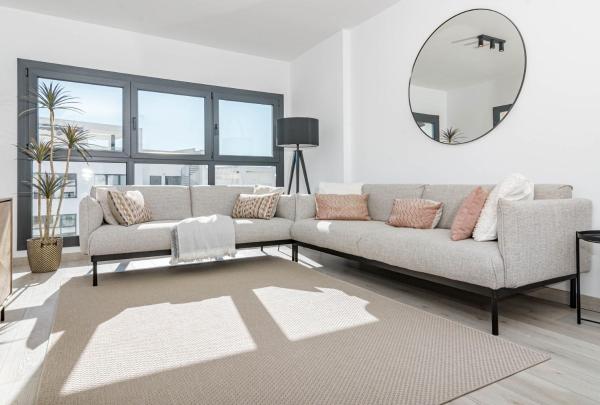 Eg54a - Luxury Penthouse With Private Sun Terrace - Estepona