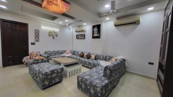 Spacious 2bhk Entire Home Pitampura Delhi - Delhi