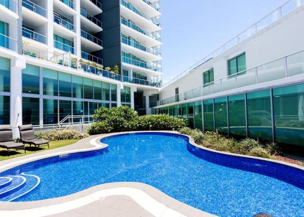 Coastal Bliss 2 Bedroom Apartment - Gold Coast