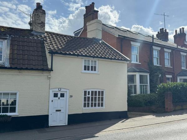 Cosy Little Cottage - Suffolk