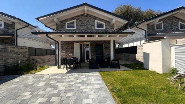 Villa Sabrina Vicina Al Mare - Terracina