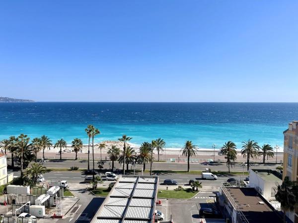 Spacious 2p Terrace With Sea View - Nice