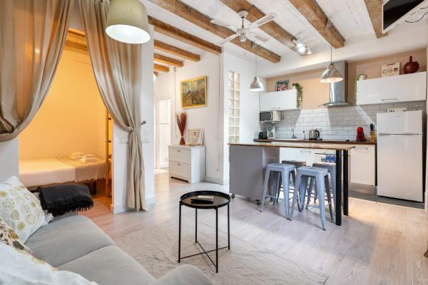 Fridays Flats Retro Chic In Poble Sec - Sant Just Desvern