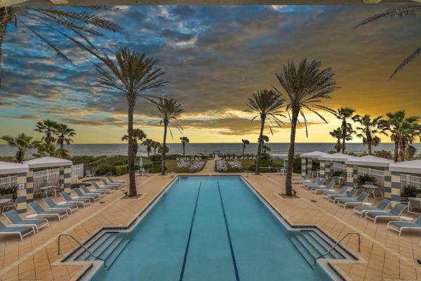 Serenity Lakeview Condo | Cinnamon Beach - Palm Coast, FL