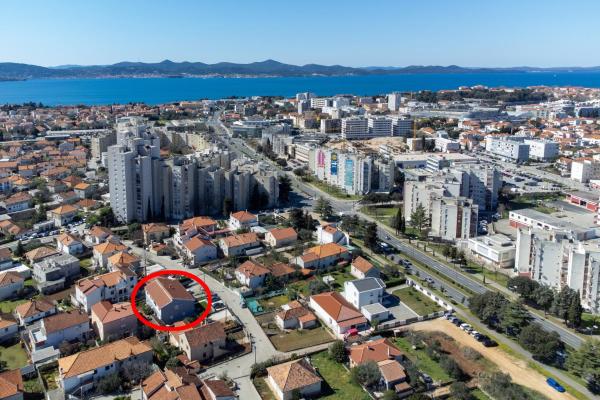 Apartments With Parking Space Zadar - 22871 - Zadar