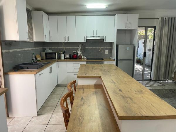 Baybreeze Flatlet - Somerset West