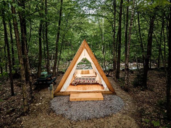 Special A-frame Safari Tent In North Woodstock, New Hampshire - New Hampshire