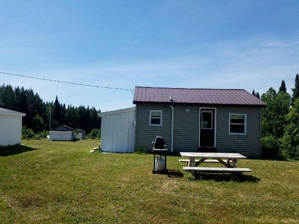 Family Cabin In Stewartstown For A New Hampshire Weekend Getaway - Lake Wallace, Wallace Pond