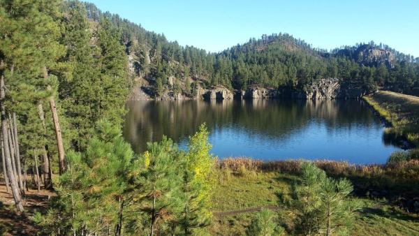 Trendy And Spacious Cabin Surrounded By Nature In Rapid City, South Dakota - Mount Rushmore, SD