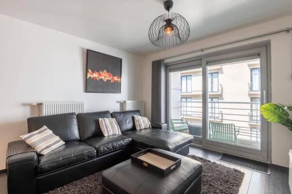 Perfectly Situated 2br Apartment Near The Beach - Ostend