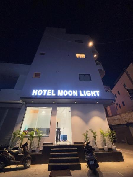 Hotel Moon Light - Phagwara