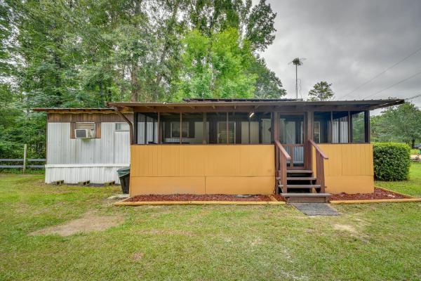 Eufaula Retreat Community Pool And Screened Porch! - Walter F. George Lake, AL