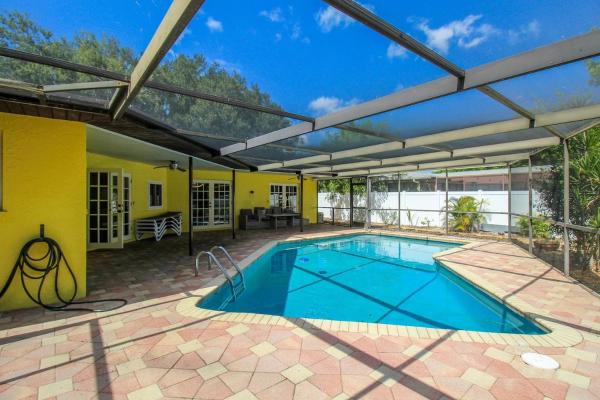 Private Pool Home Near Anna Maria Island - Bradenton, FL