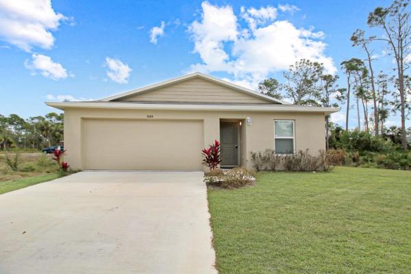 Tranquil 3br Retreat In Port Charlotte - Port Charlotte, FL