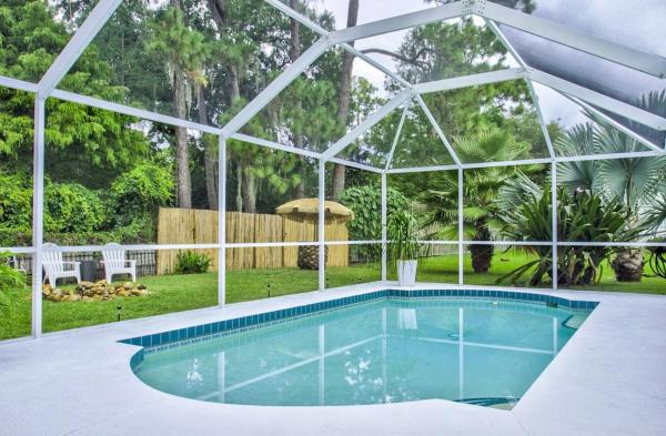 3 Br Pool Home In Nokomis - Close To Beaches - Venice Beach, FL