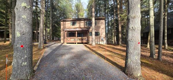 On A Whim Peaceful 2 Bedroom Home Plus Loft In Charming Lakefront Community - Deep Creek Lake, MD
